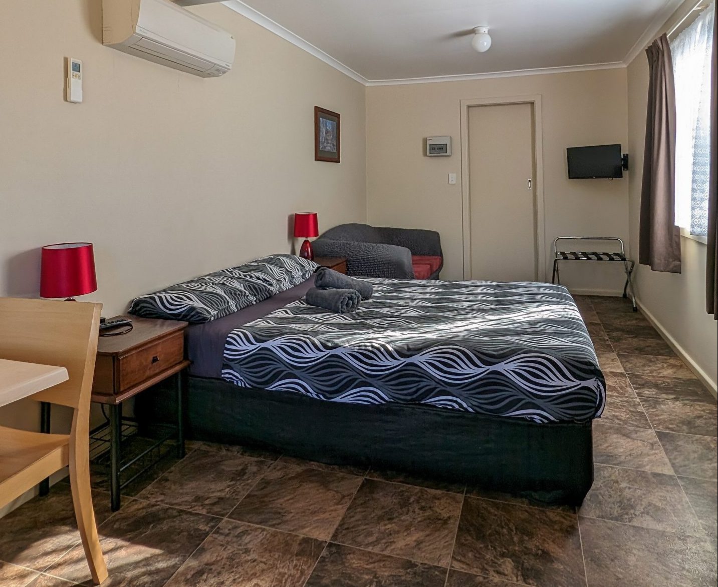 Cabins - Hawker Caravan Park